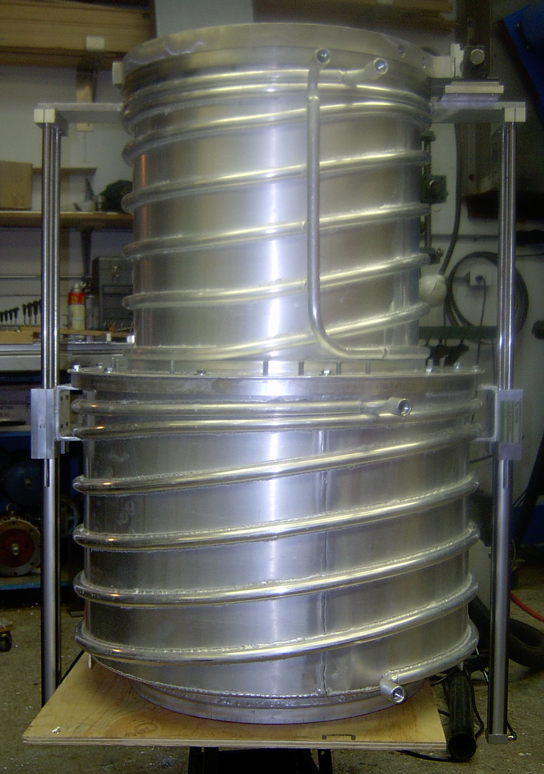 Pictures - Custom sapphire crucible machine